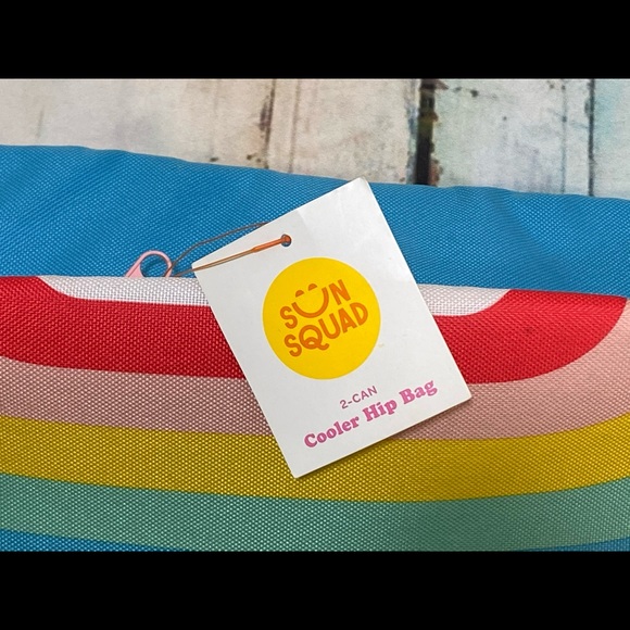 Sun Squad | Kitchen | Sun Squad Rainbow 2 Can Cooler Hip Bag New | Poshmark